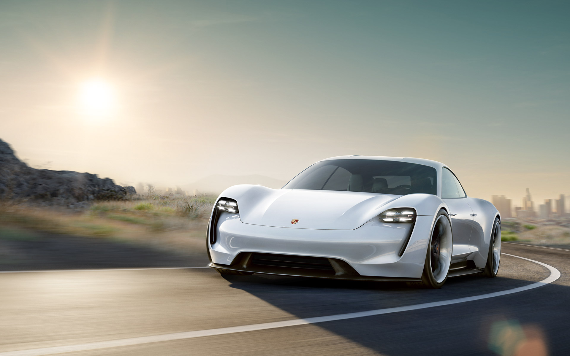 Šéf Porsche: Od roku 2030 by sme mali predávať už iba elektromobily ...