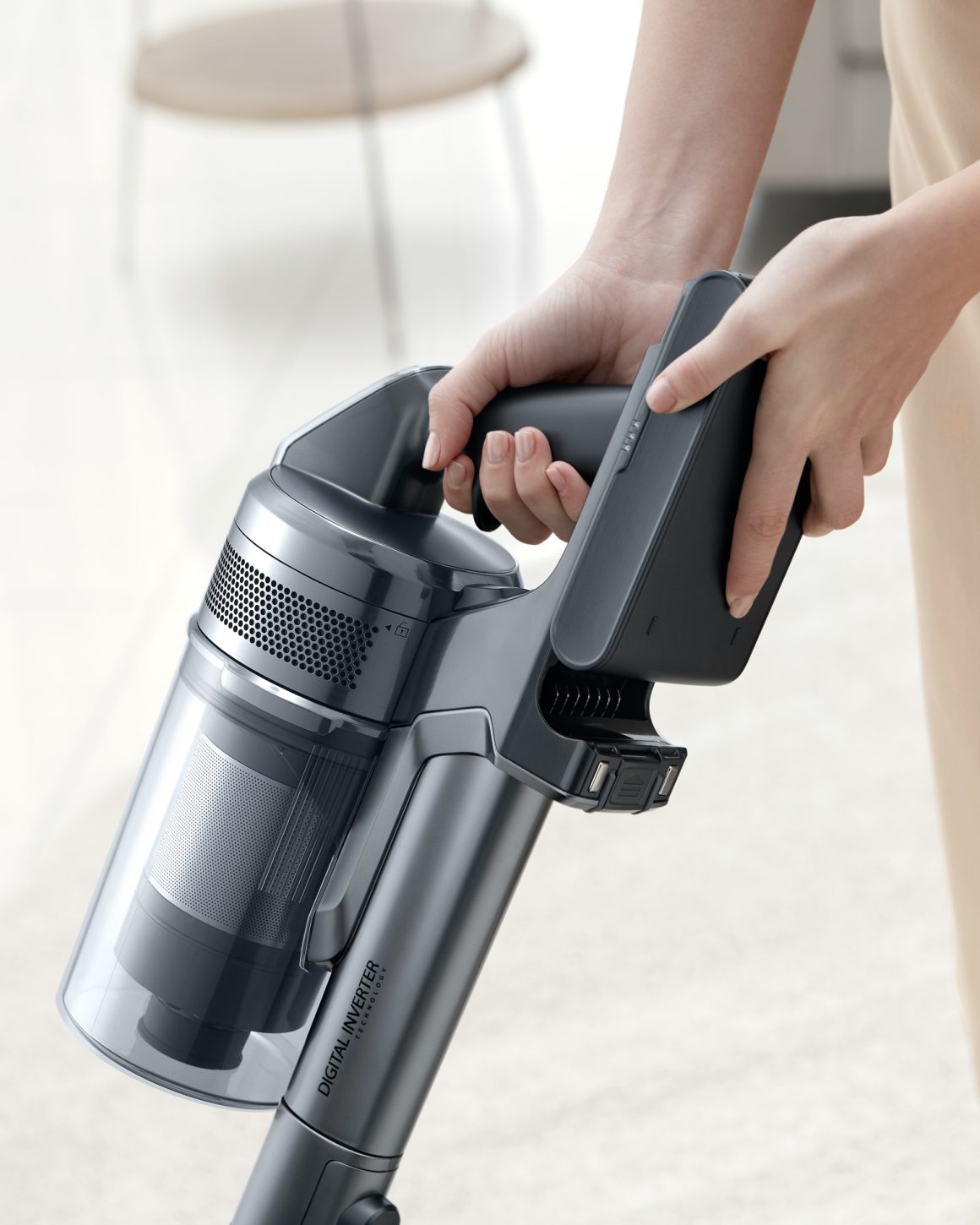 RECENZIA Samsung Jet 90 Complete: Všestranný pomocník do každej domácnosti